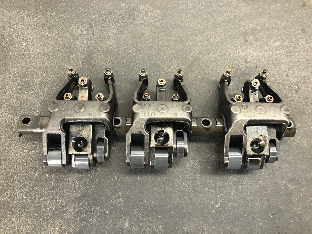 23535292 | Detroit 60 SER 12.7 Engine Rocker Arm for Sale