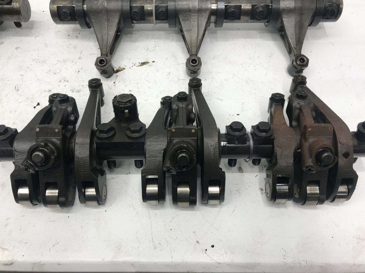 Cummins ISX Engine Rocker Arm for Sale