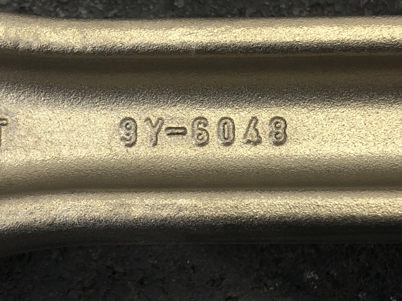 9Y6048 | CAT C15 Engine Rod for Sale