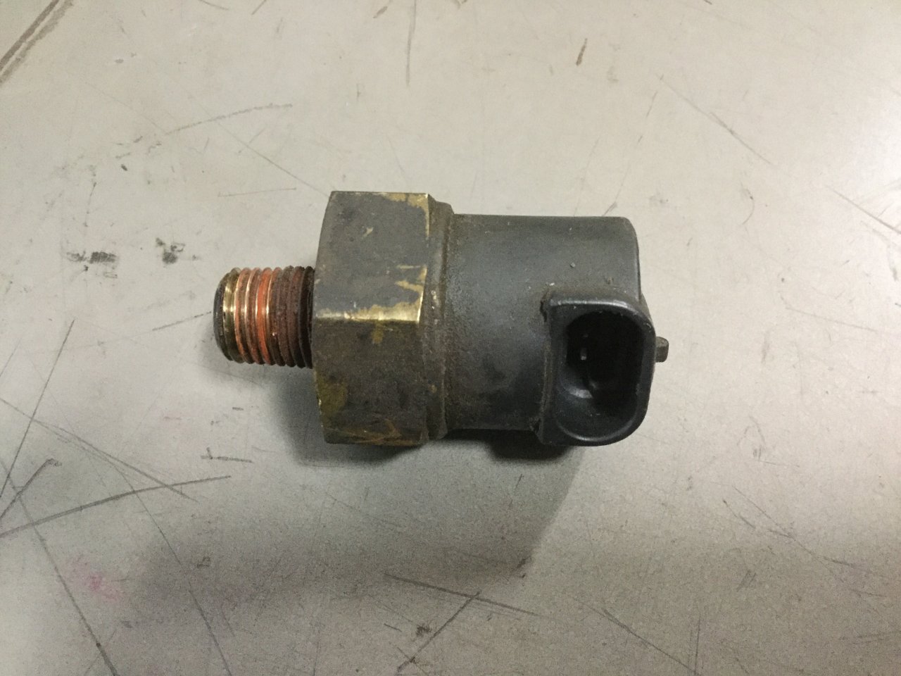 23511176 | Detroit 60 SER 12.7 Engine Sensor for Sale