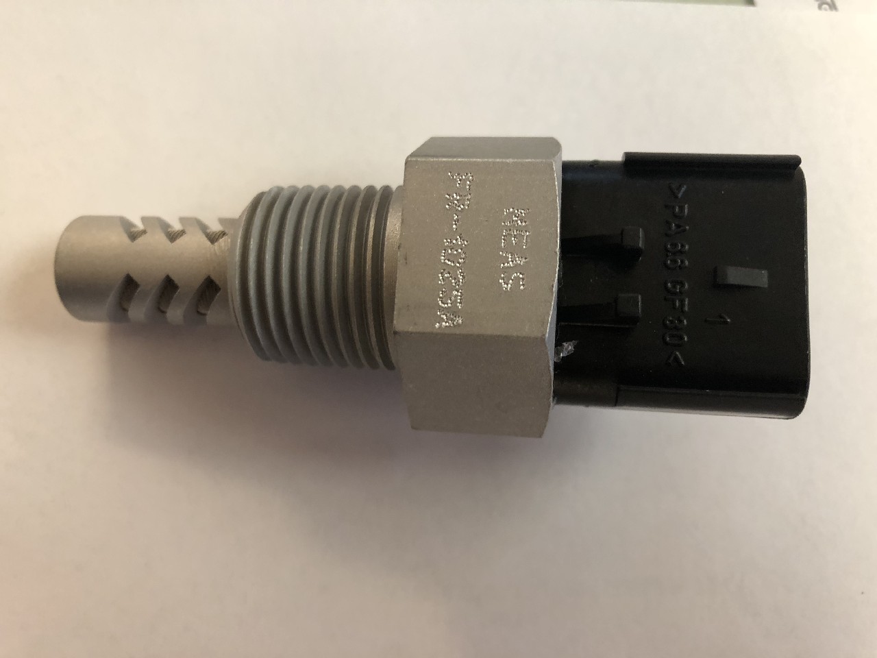 23530572 | Detroit 60 SER 12.7 Engine Sensor for Sale