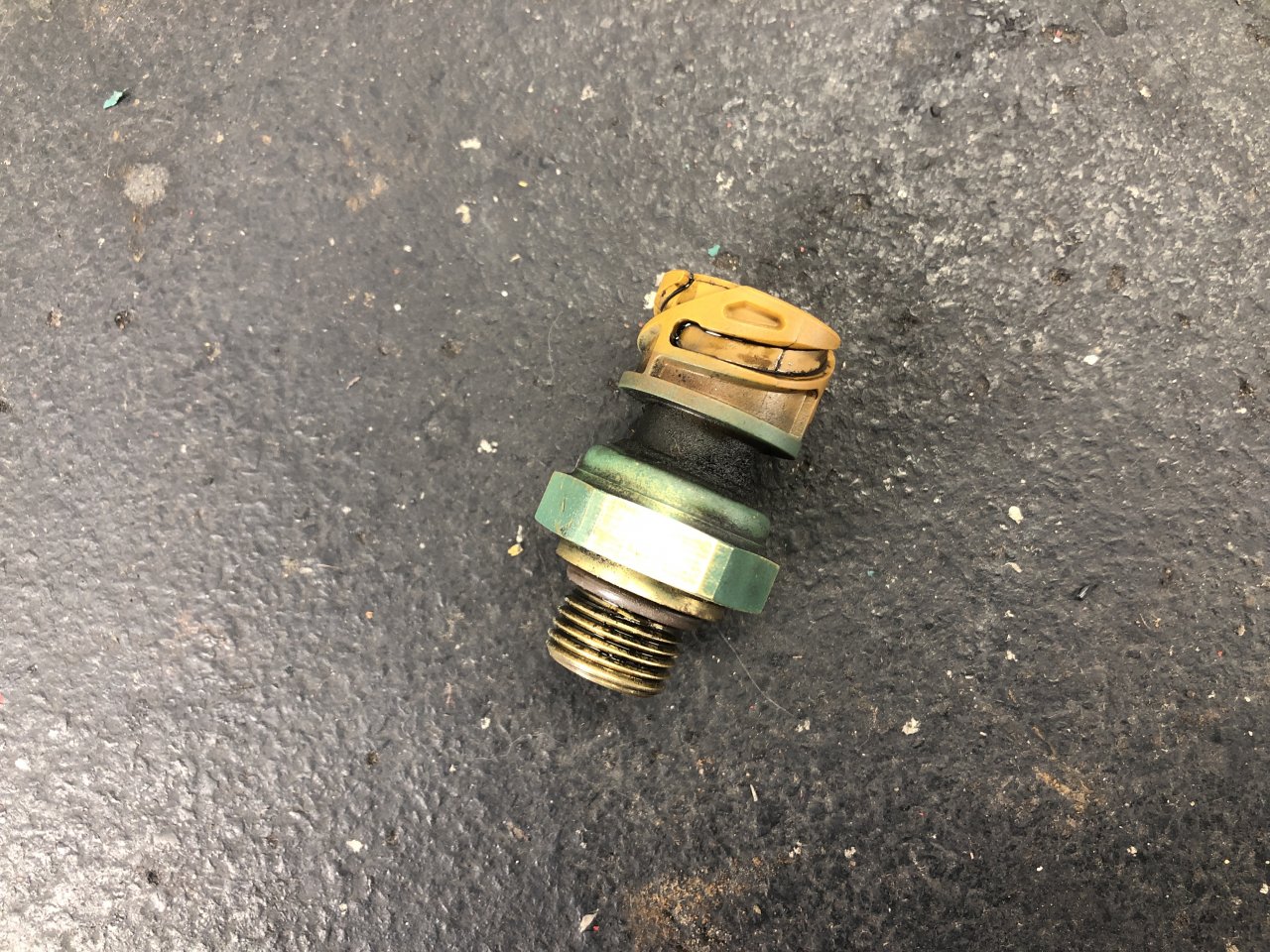Volvo D13 Engine Sensor for Sale