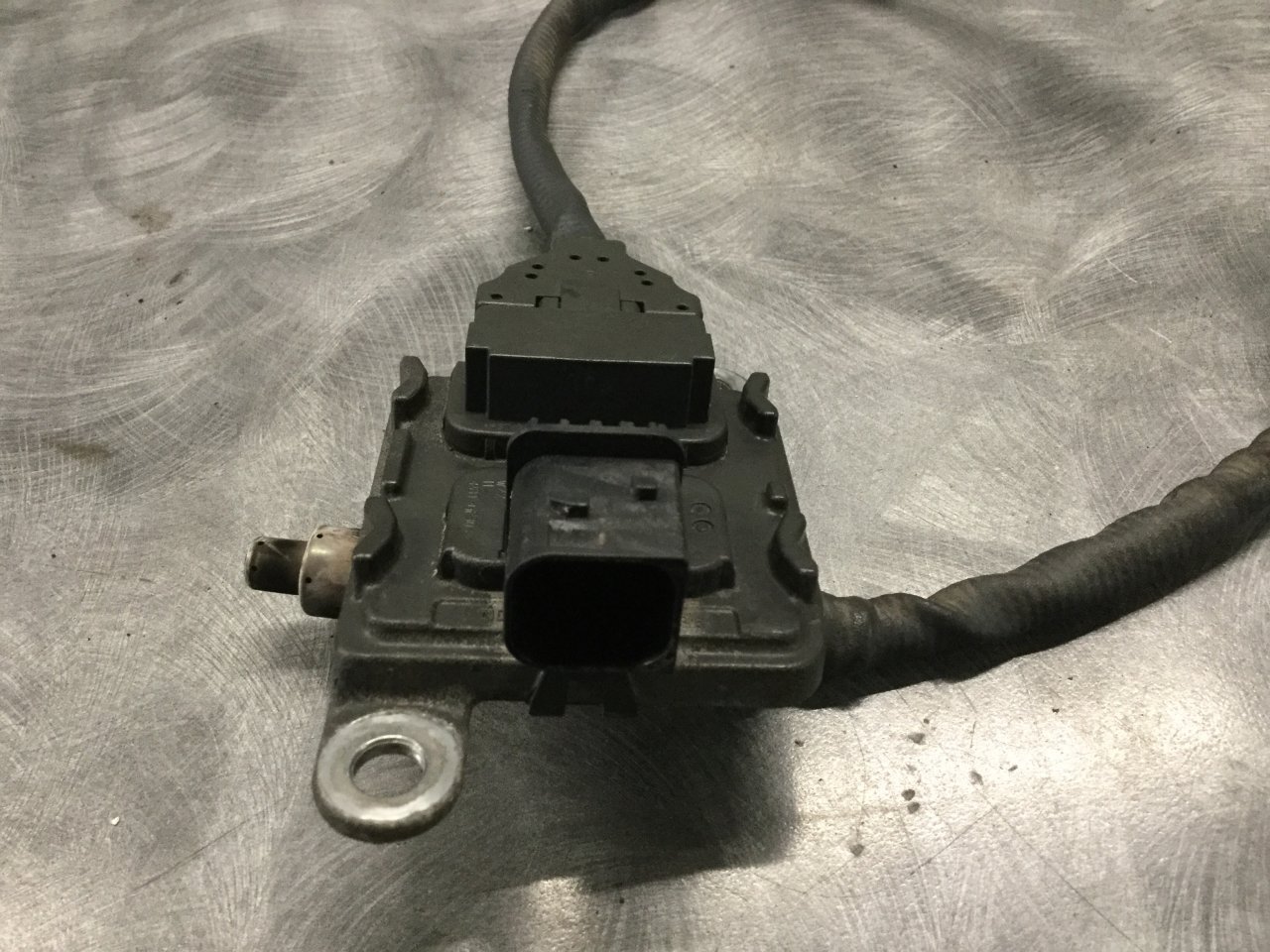 2006246 | Paccar MX13 Sensor for Sale