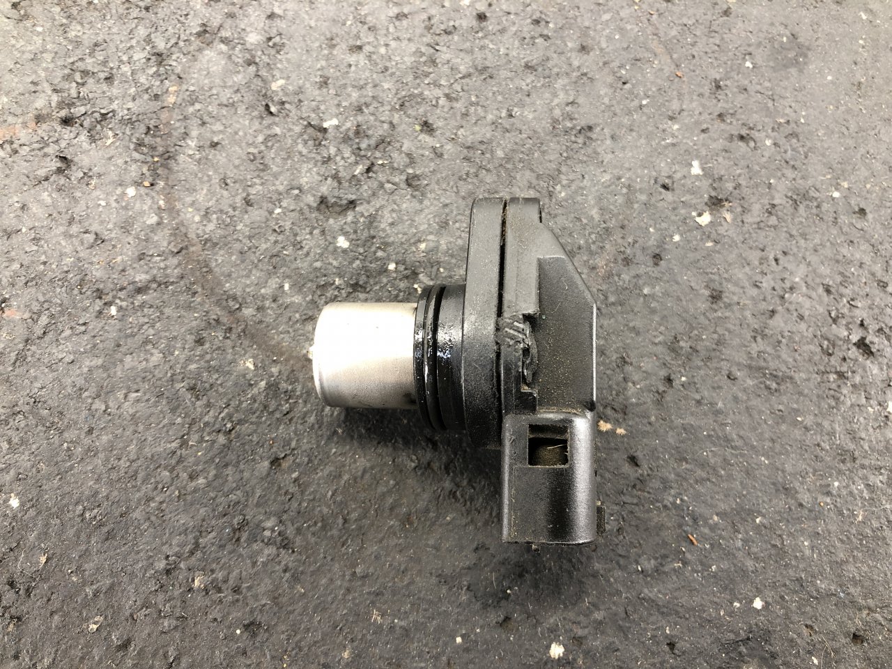 3515093 | Volvo VED12 Engine Sensor for Sale