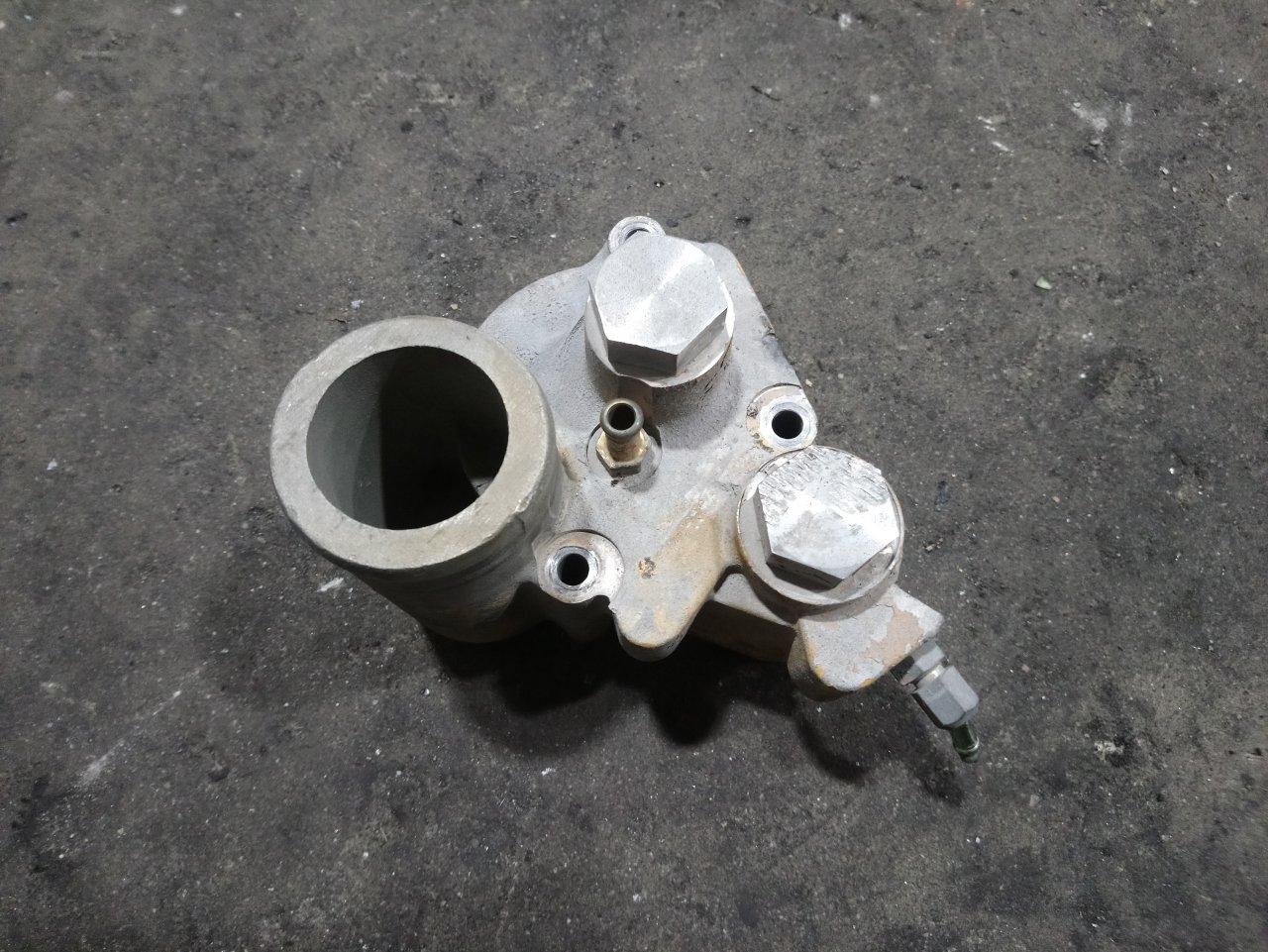 238-6722 | CAT C13 Thermostat Housing for Sale