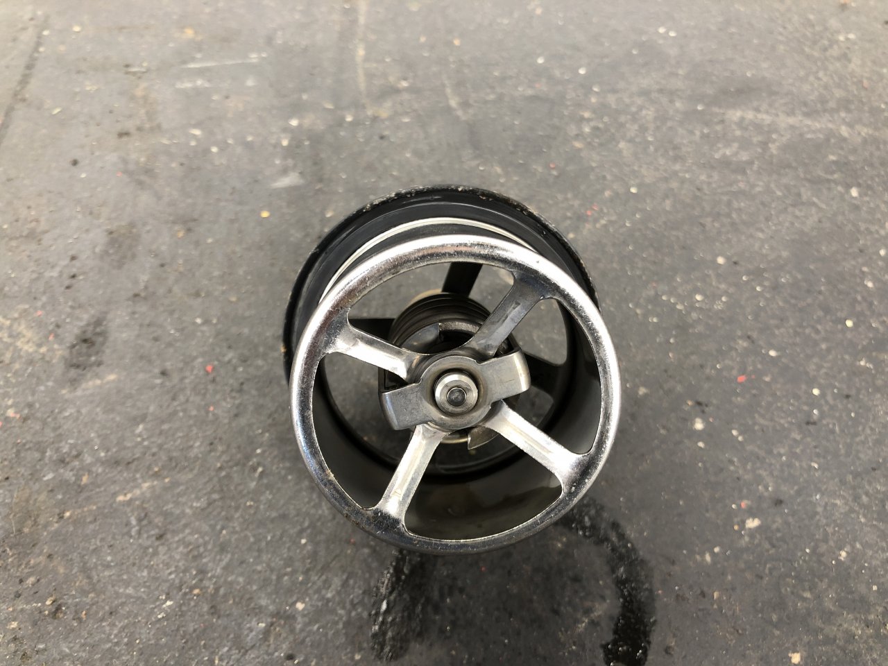 2180879 | Paccar MX13 Engine Thermostat for Sale