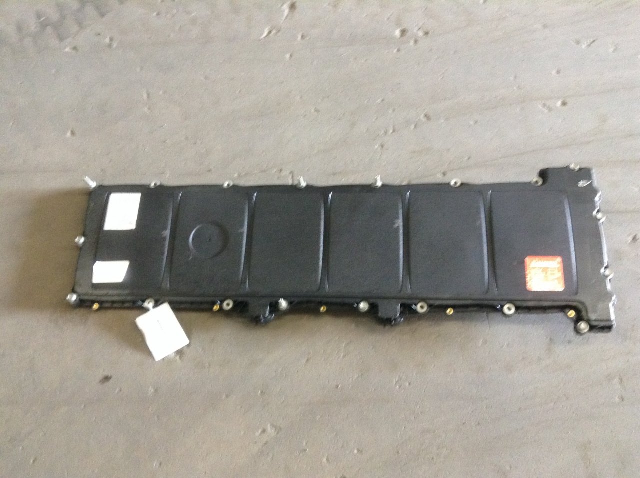 A4720102230 | Detroit DD15 Engine Valve Cover for Sale