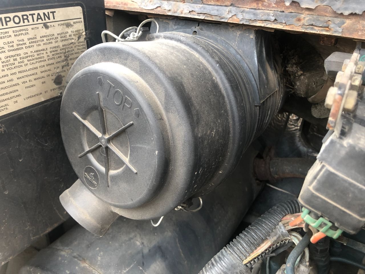 6670851 | Bobcat 325 Air Cleaner for Sale