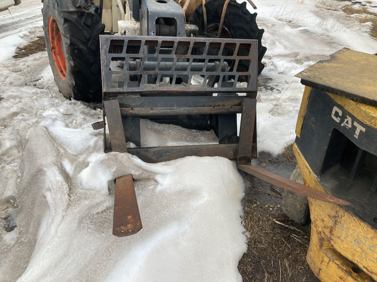 Bobcat V623 Attachments, Telehandler for Sale