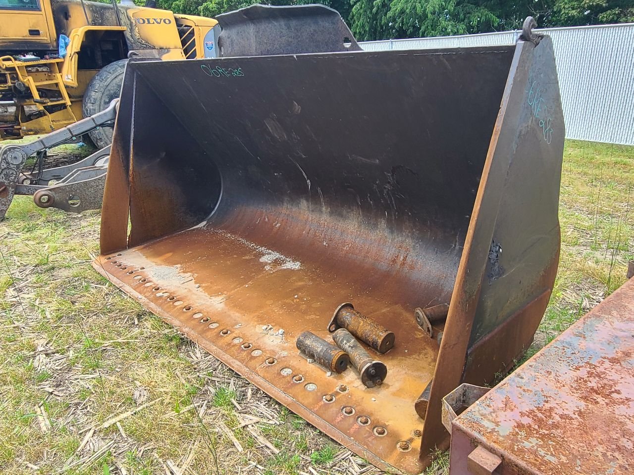 Volvo L220E Attachments, Wheel Loader for Sale
