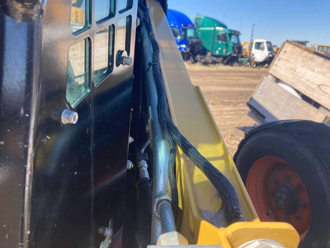 0304-876 | ASV RT40 Equip Auxiliary Coupler for Sale