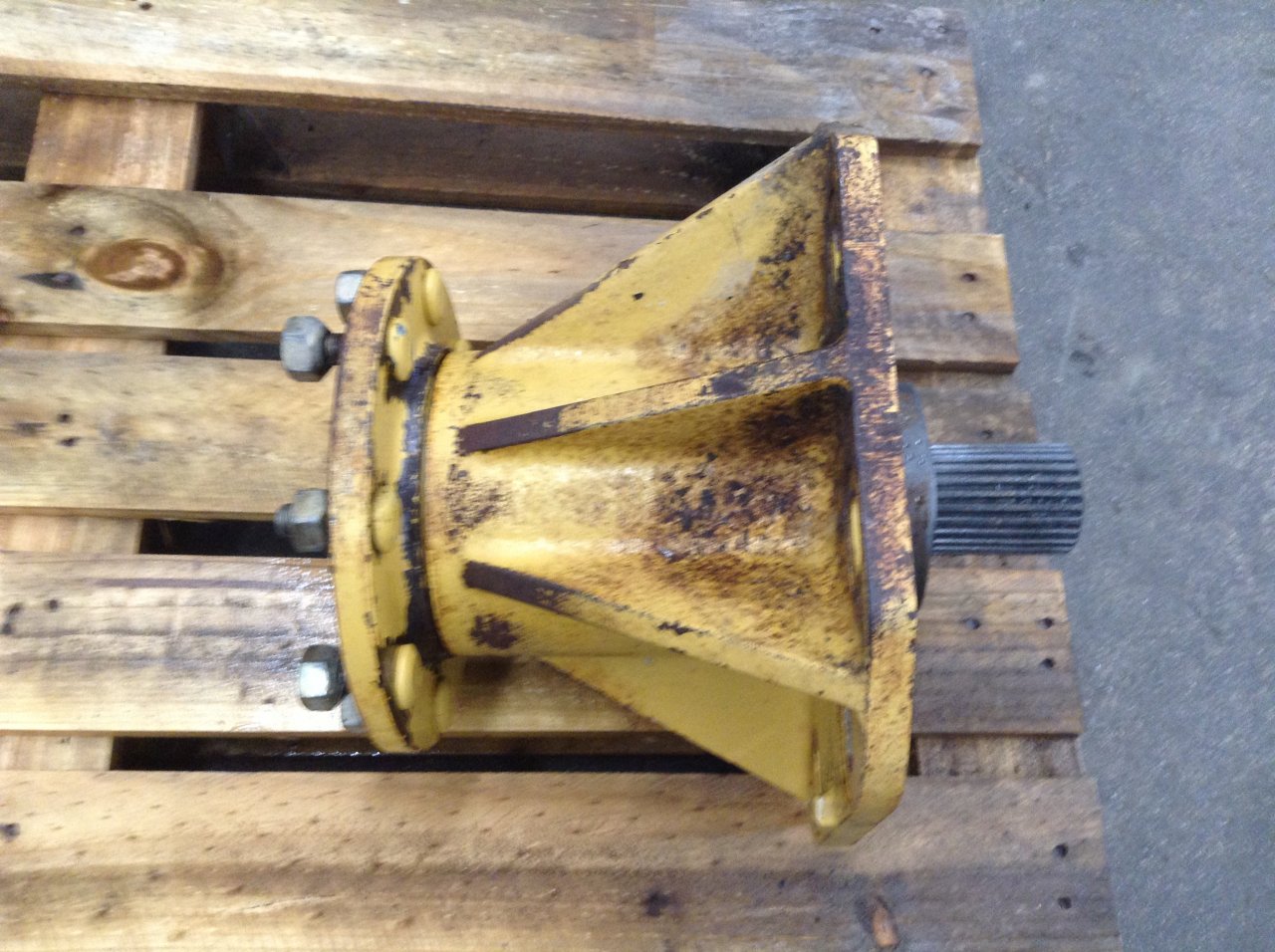 CAT 236 Axle Assembly for Sale