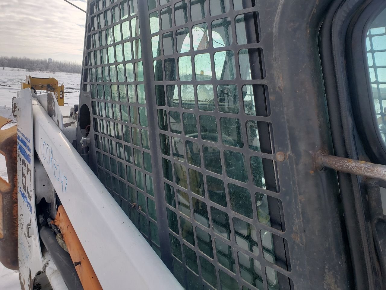 6691002 | Bobcat 763 Equip Side Glass for Sale