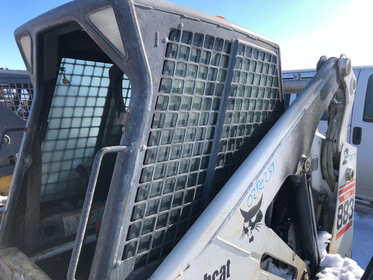 6691000 | Bobcat 883 Equip Side Glass for Sale