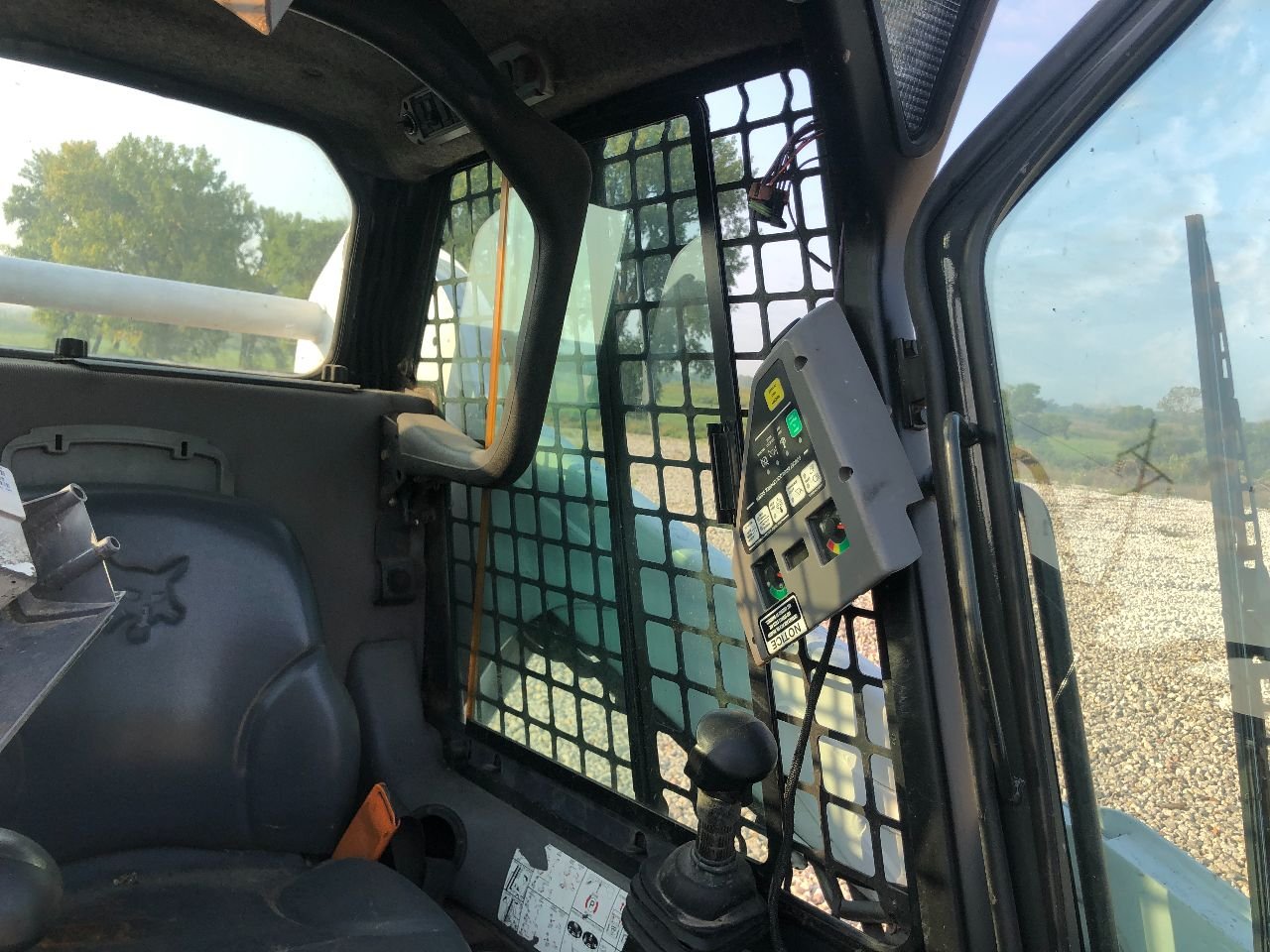 6691000 | Bobcat S205 Equip Side Glass for Sale