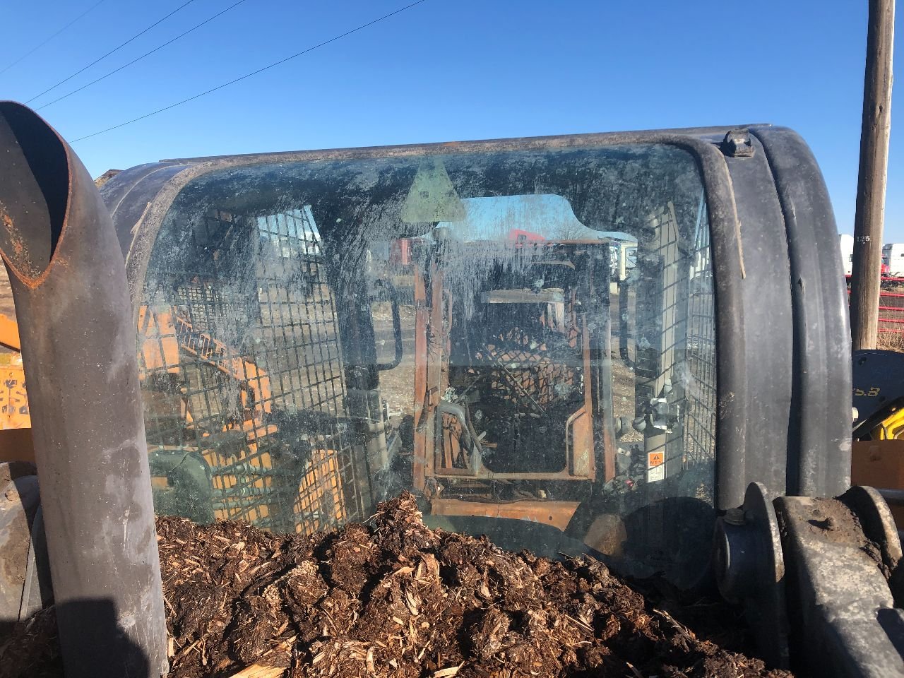 84254142 | Case SV300 Back Glass for Sale