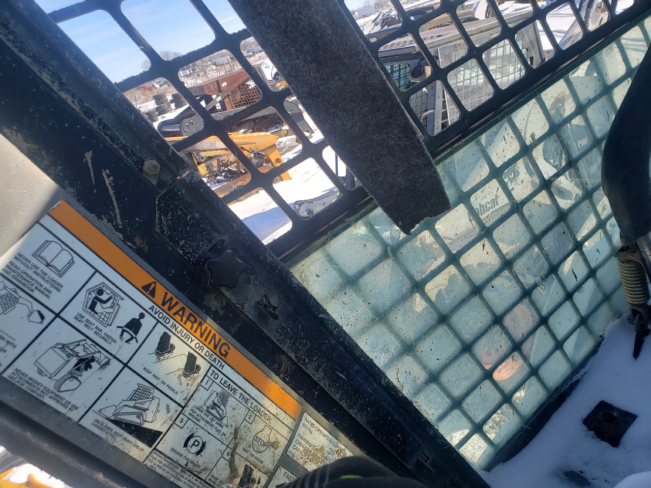 7003482 | Bobcat T190 Equip Side Glass for Sale