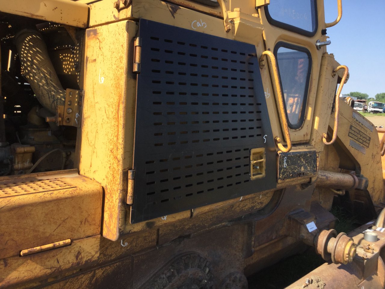 8G1216 | CAT 953 Body, Misc. Parts for Sale