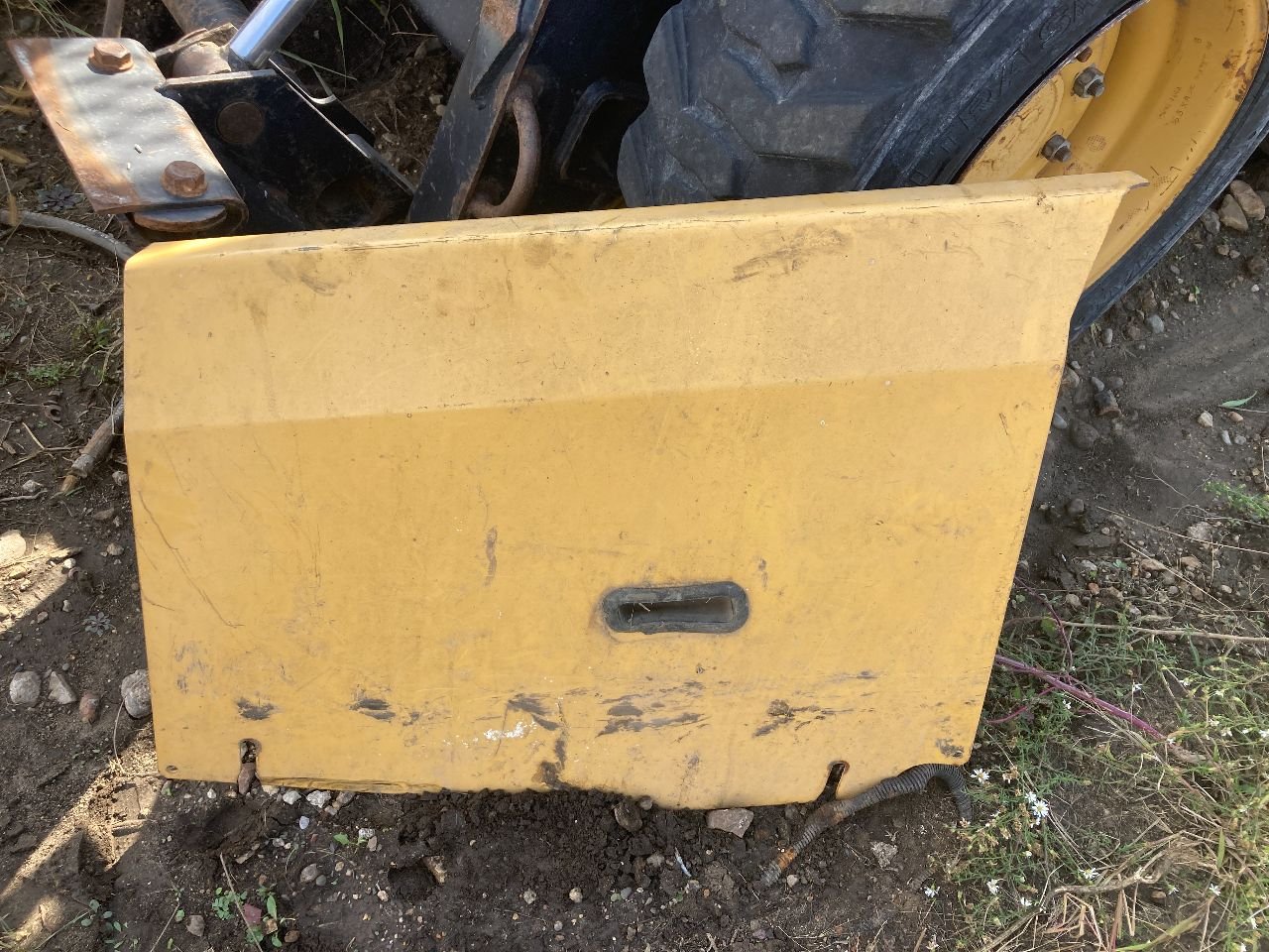 86591126 | New Holland LX565 Body, Misc. Parts for Sale