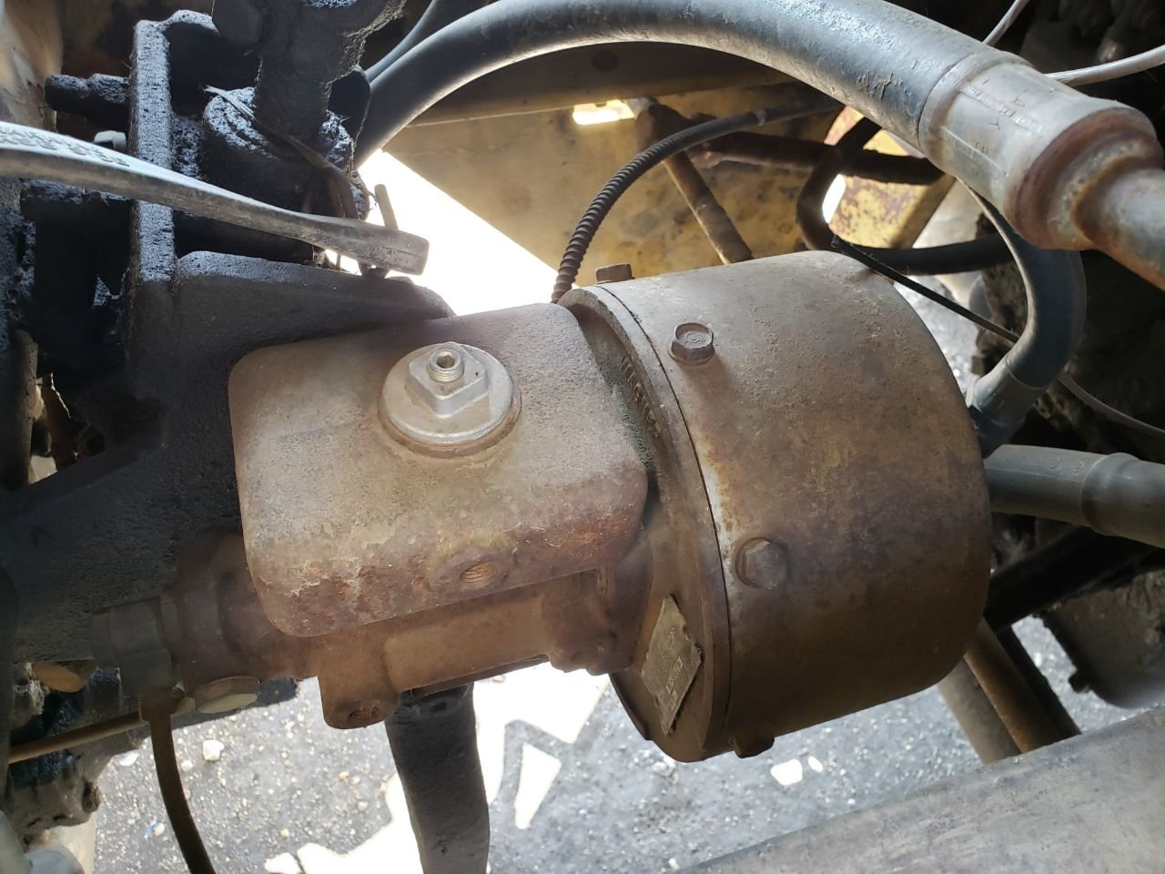 526879 | Michigan 75 III Brake Master Cylinder for Sale