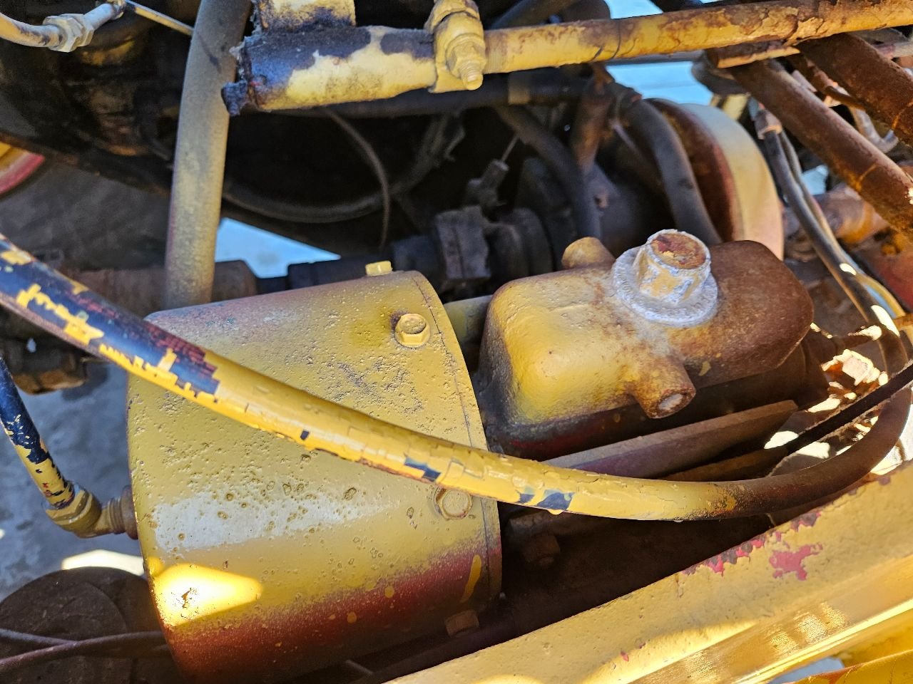 126328C91 | International H-90E Brake Master Cylinder for Sale