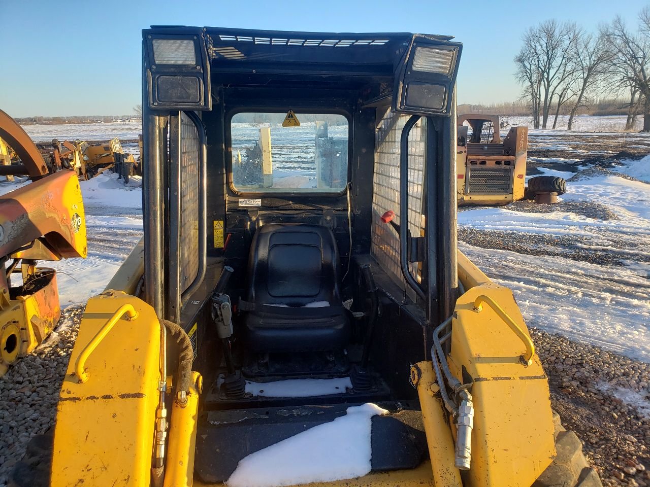 MG86539650 | John Deere 7775 Cab Assembly for Sale