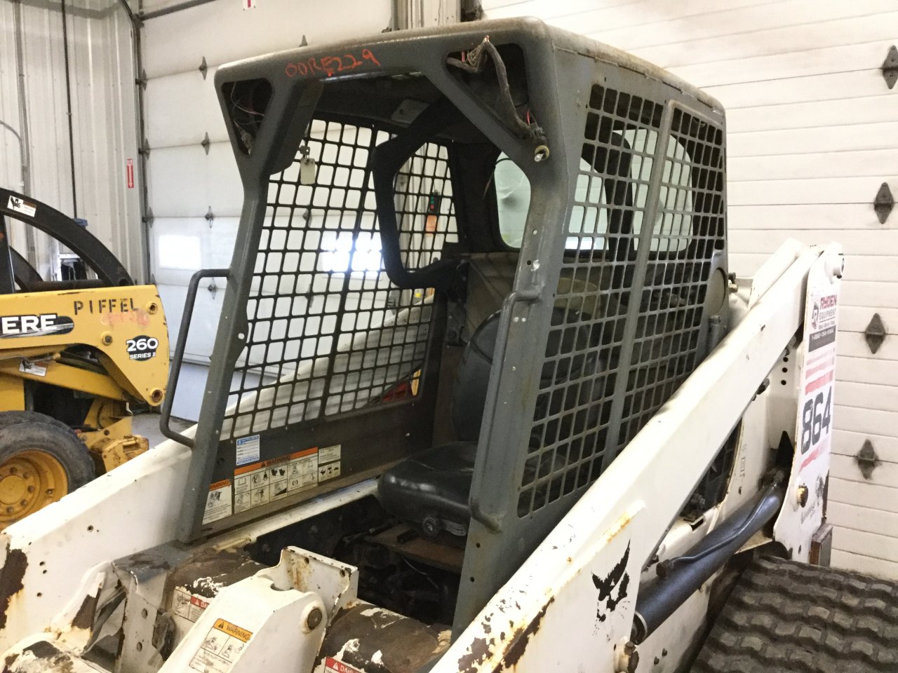 6715844 | Bobcat 864 Cab Assembly for Sale