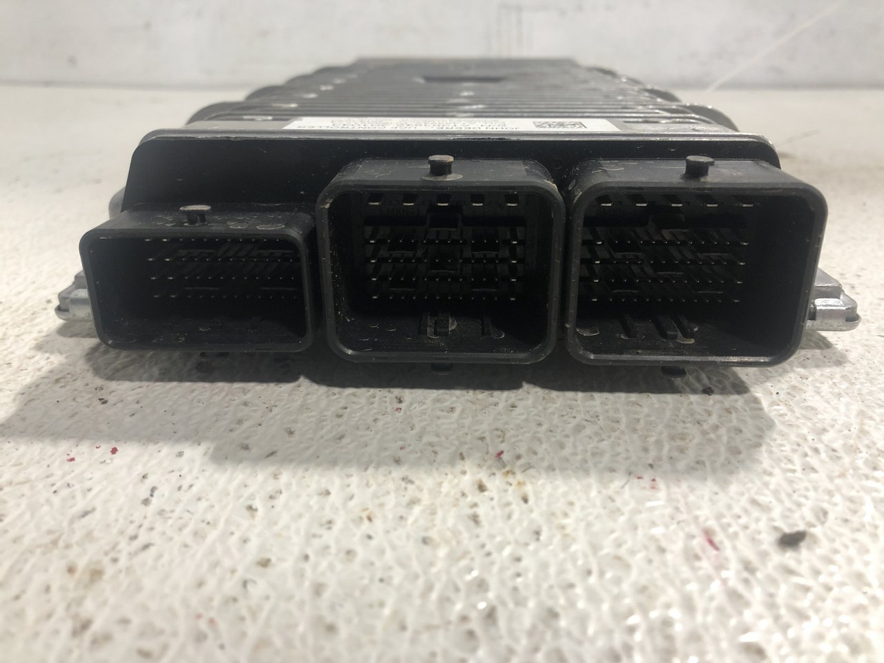 AT393842 | John Deere 624K Control Module for Sale