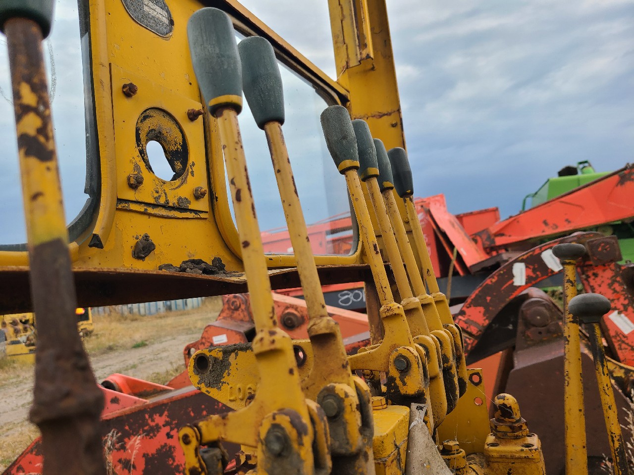 Galion 118-H Controls for Sale