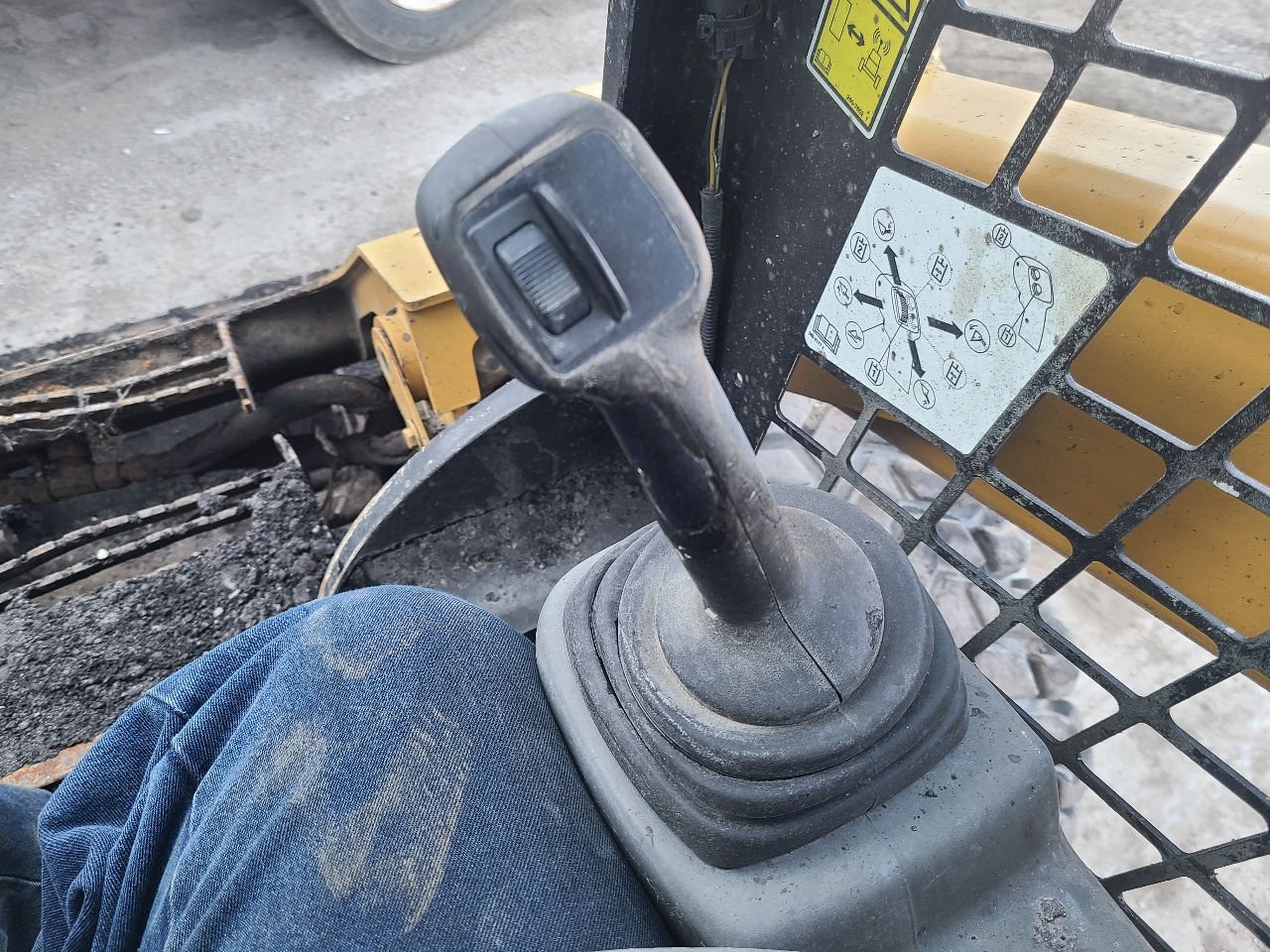 479-6762 | CAT 262D Controls for Sale