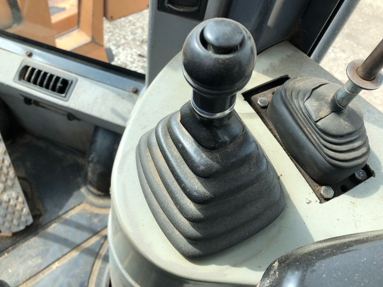 Case 621C Controls for Sale