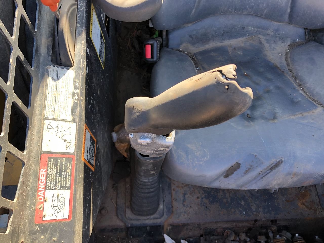 AT321230 | John Deere CT322 Controls for Sale