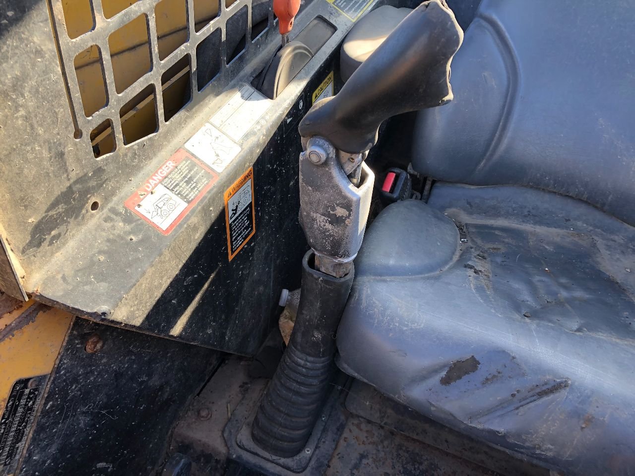 AT321230 | John Deere CT322 Controls for Sale