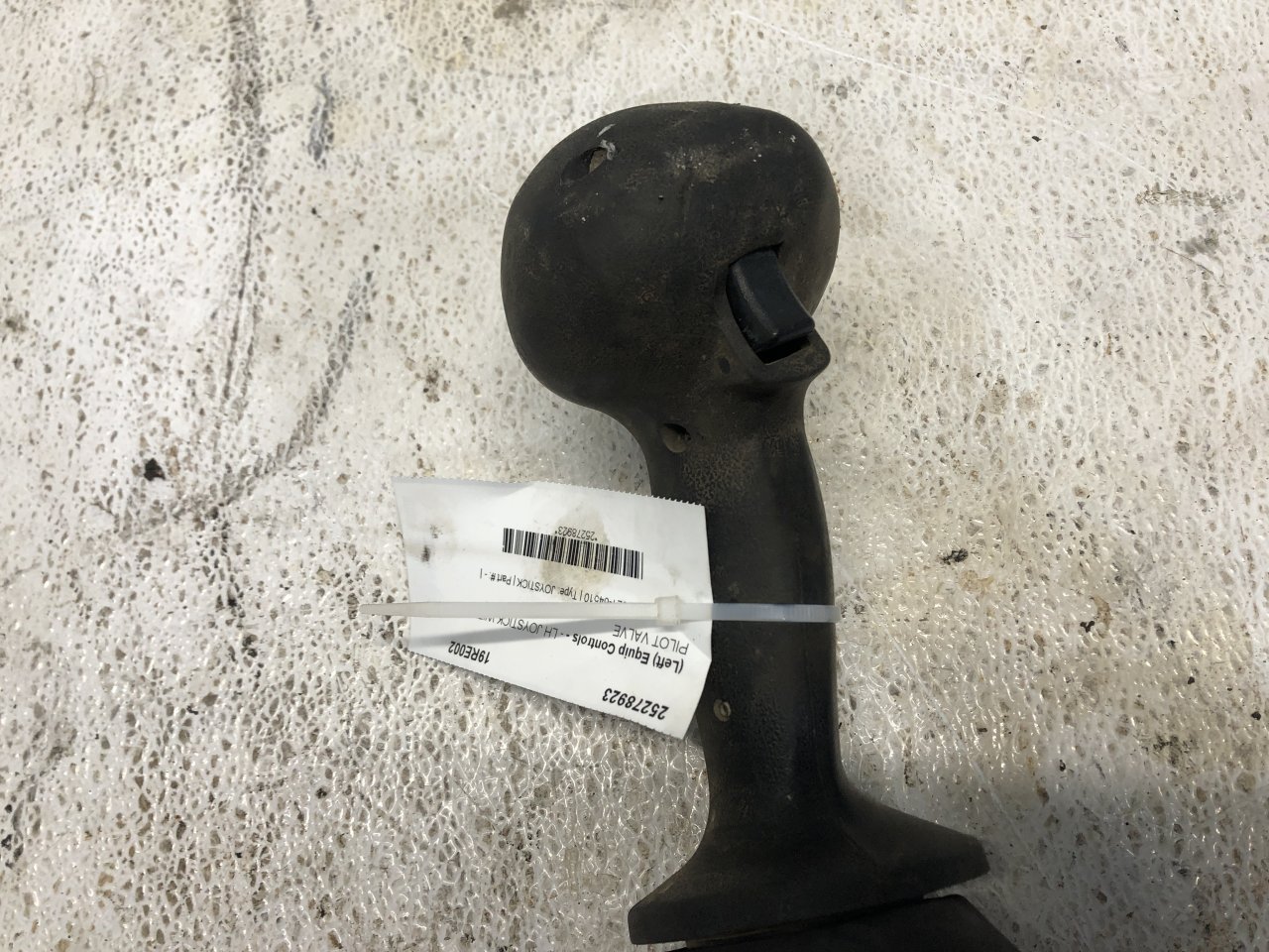 V0521-64510 | Kubota SVL75-2 Controls for Sale