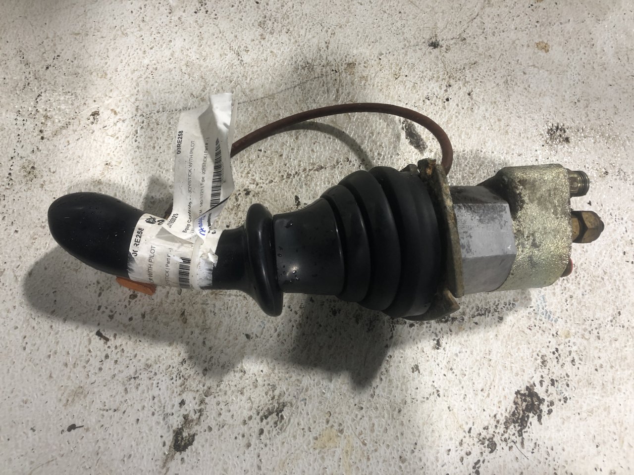 140-1721 | CAT TH62 Controls for Sale