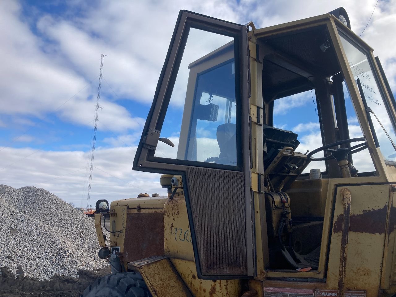 5V-9413 | CAT 930 Door Assembly for Sale