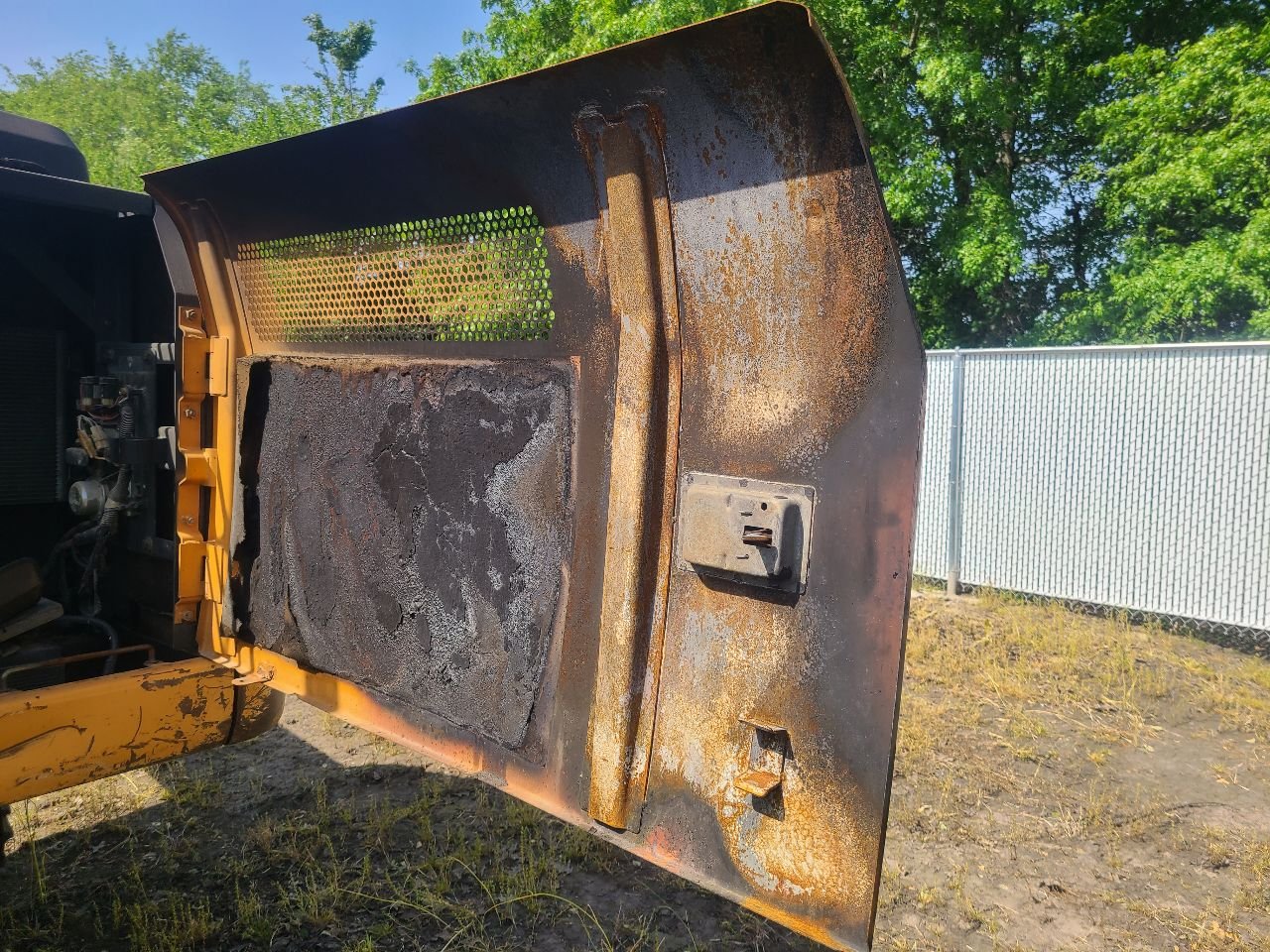 KLN10880Y2 | Case CX160 Door Assembly for Sale