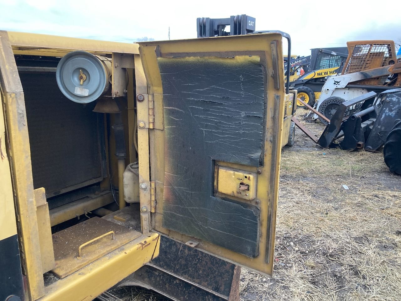 099-6373 | CAT E70B Door Assembly for Sale