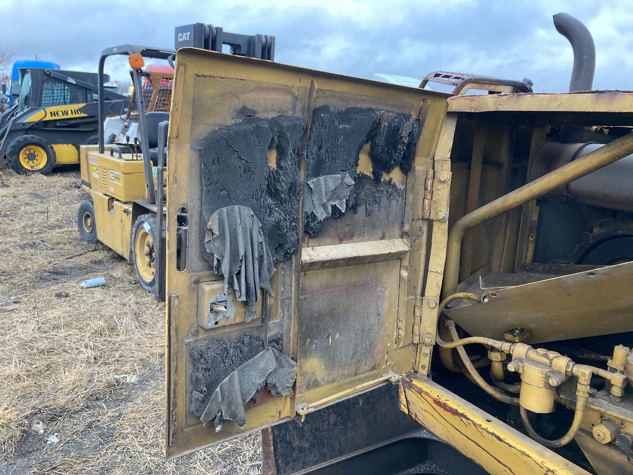 099-6374 | CAT E70B Door Assembly for Sale