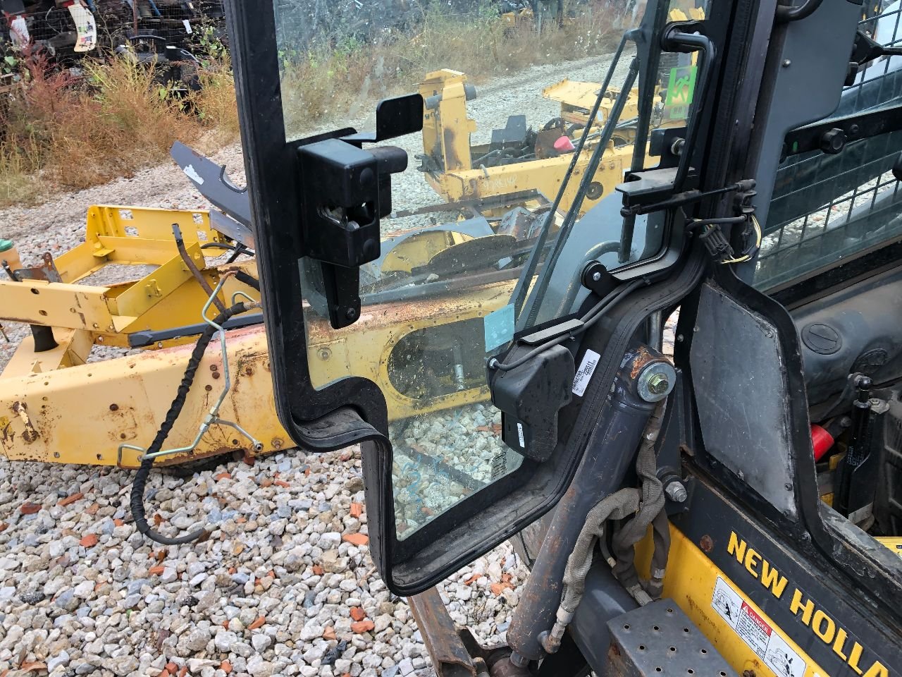 48052769 | New Holland L220 Door Assembly for Sale