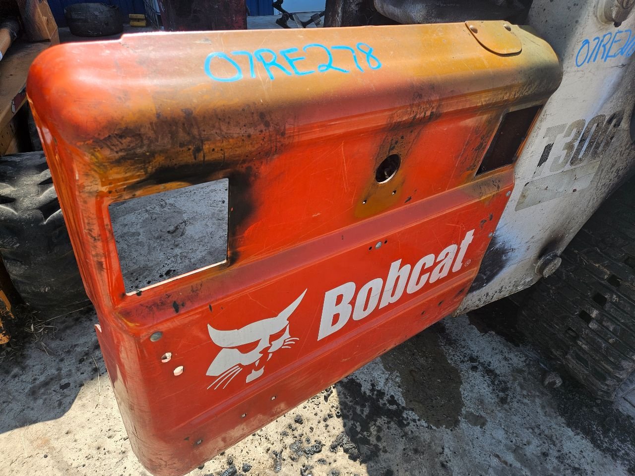 6729991 | Bobcat T300 Door Assembly for Sale