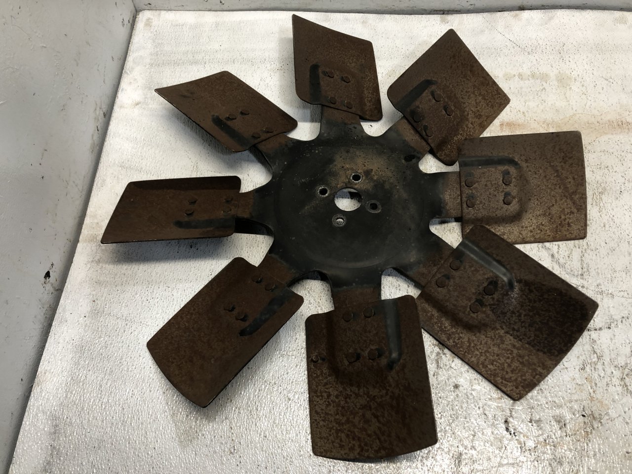 AT211347 | John Deere 700J XLT Fan Blade for Sale