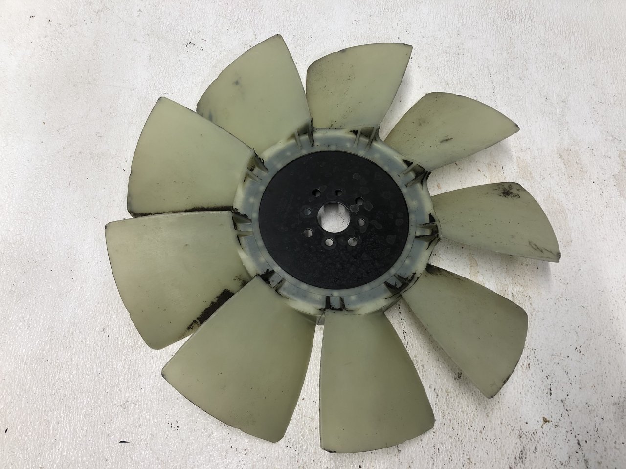 T219327 | John Deere CT322 Fan Blade for Sale