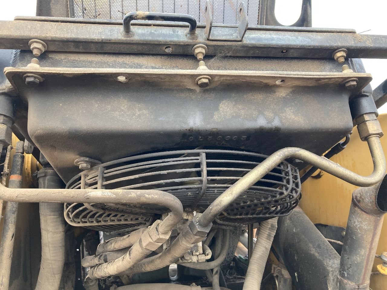 2096270 | CAT 277 Radiator Shroud for Sale