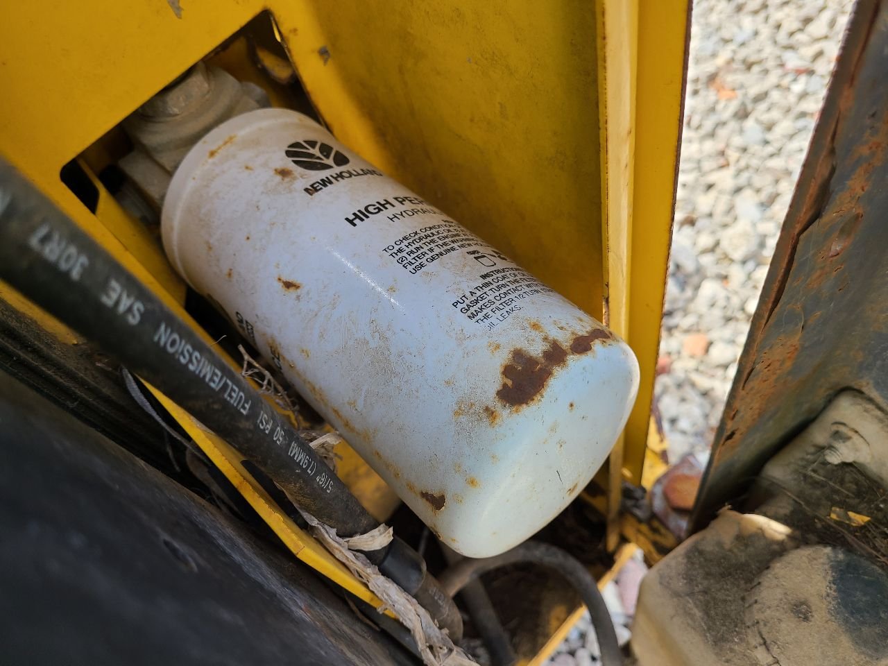 86534120 | New Holland LS190 Filter/Water Seperator for Sale