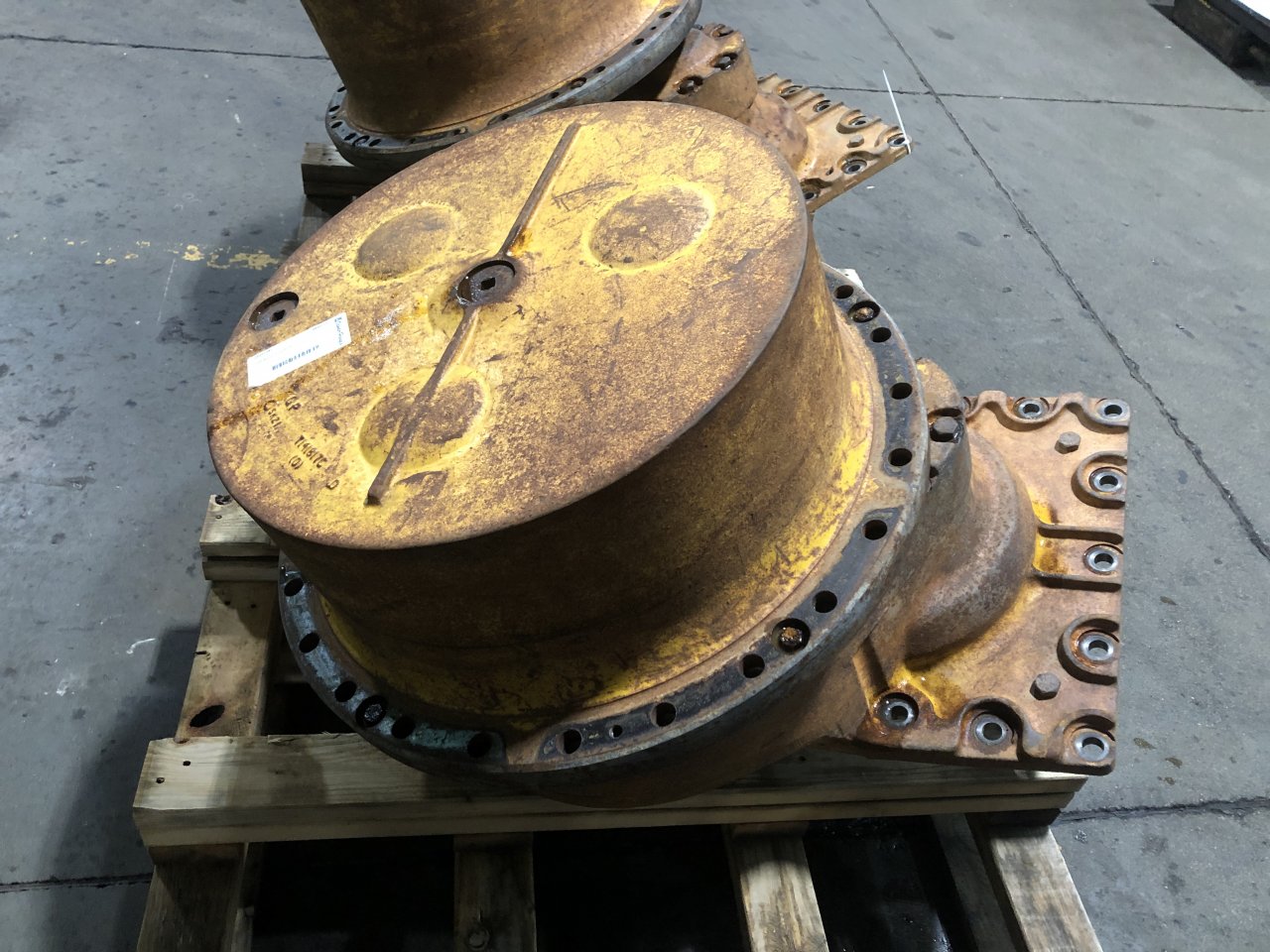 AT323409 | John Deere 850C Final Drive for Sale