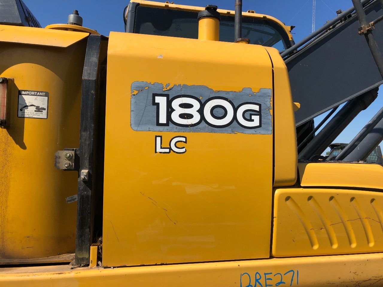 FF107846J | John Deere 180G Fuel Tank for Sale