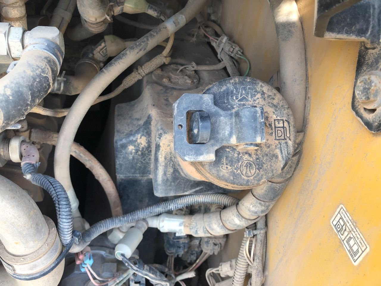 345-5501 | CAT 279D Fuel Tank for Sale