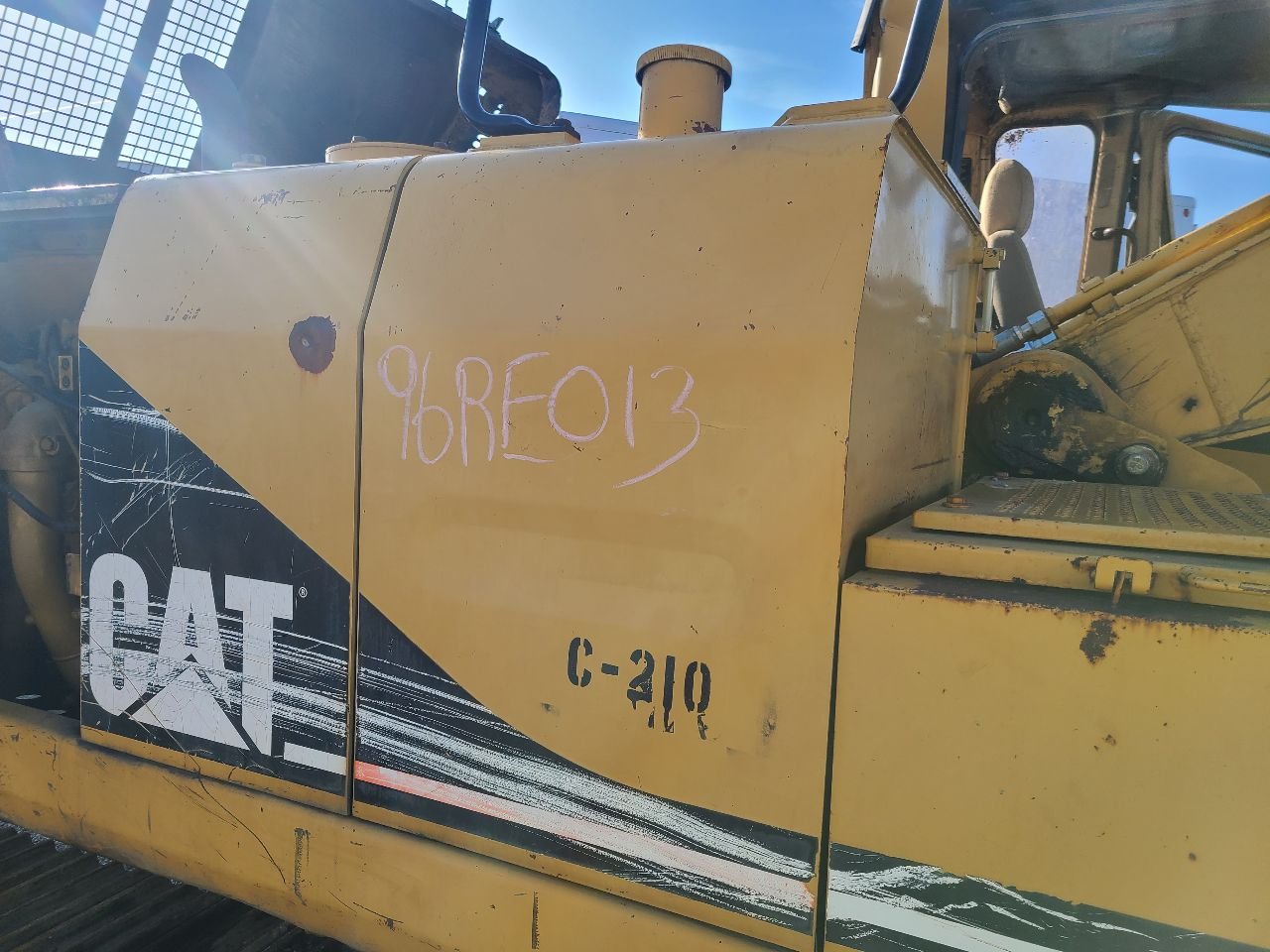 4I-2683 | CAT 320L Fuel Tank for Sale