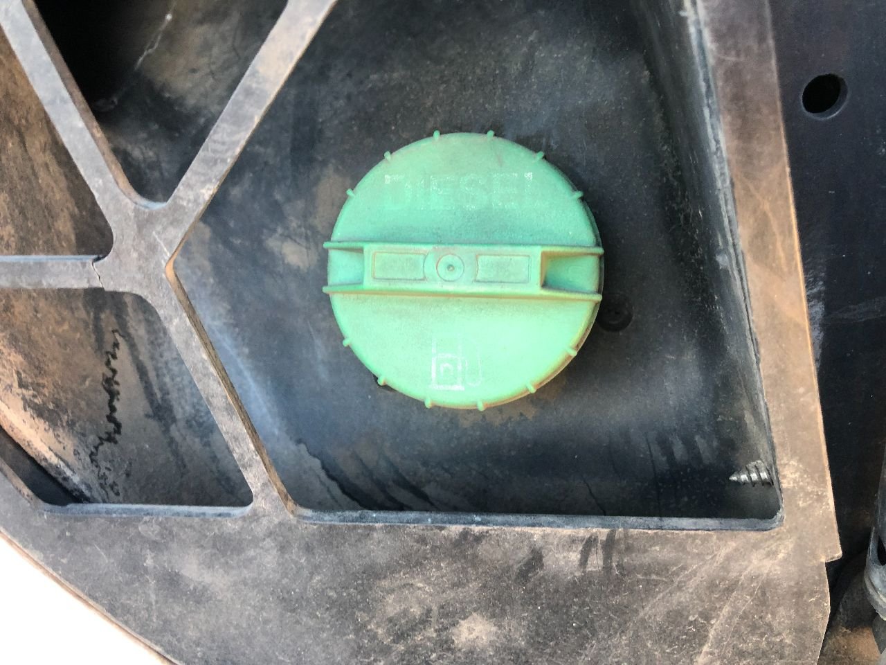 6708527 | Bobcat 863 Fuel Tank for Sale